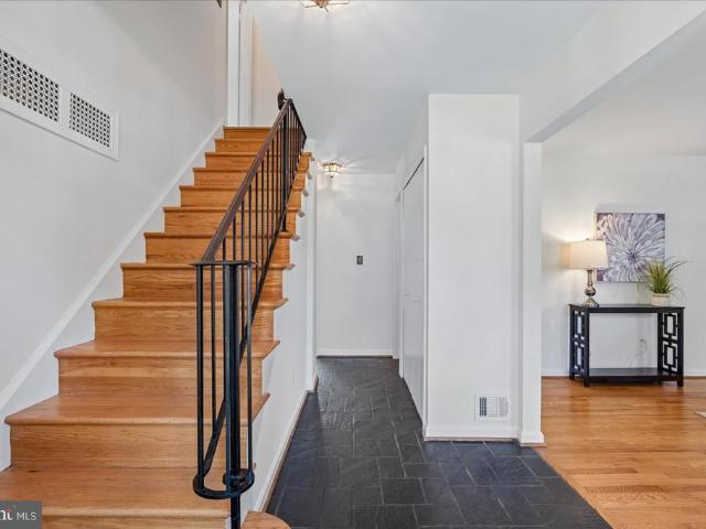 4716 Sunflower Drive