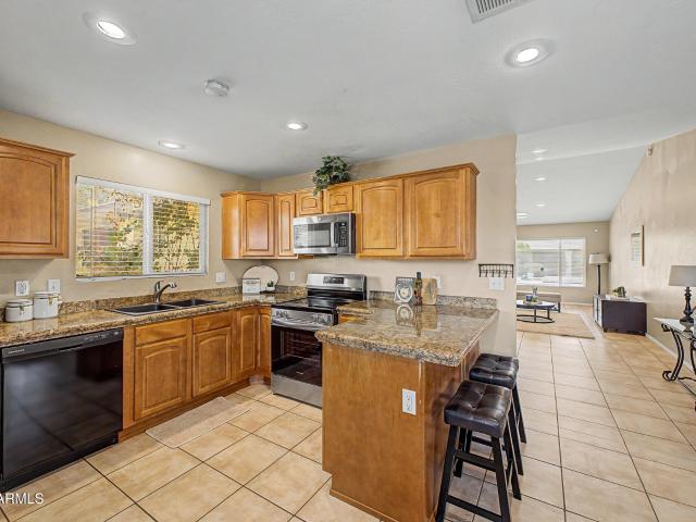4716 w annette circle