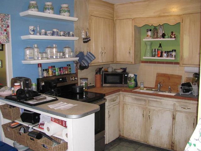 4716 17th Ave N, St. Petersburg, FL 33713 | MLS #TB8502 | Compass