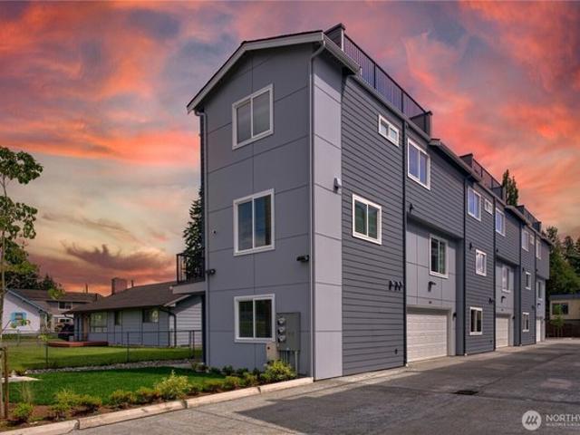 4716 72nd St NE Unit 105, Marysville, WA 98270