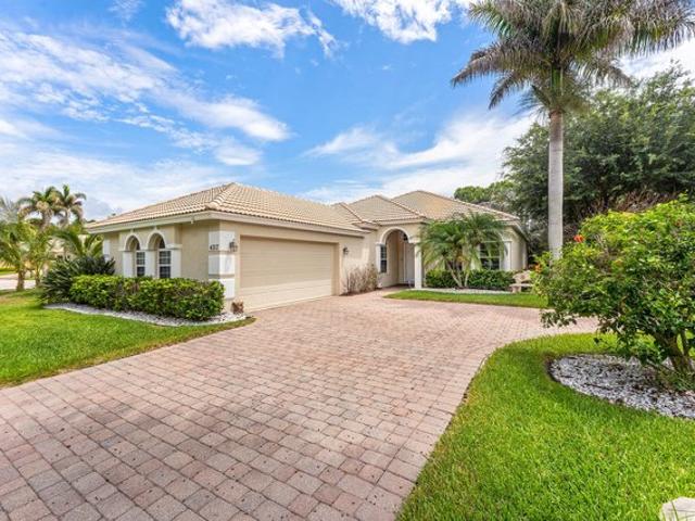 4717 NW Winter Oak Ct, Jensen Beach, FL 34957