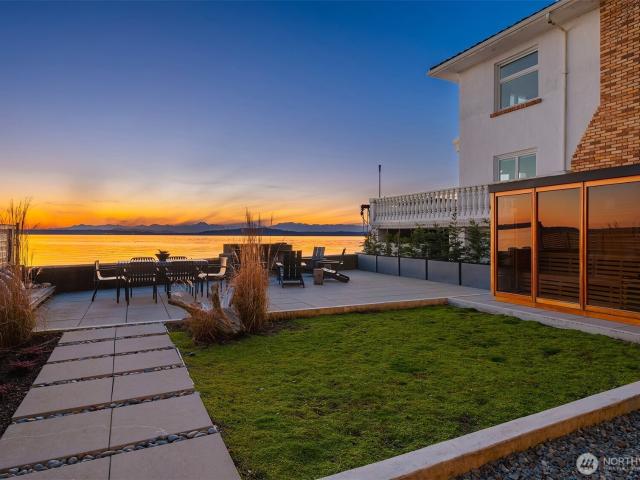 4717 Beach Dr SW, Seattle, WA 98116 | Compass
