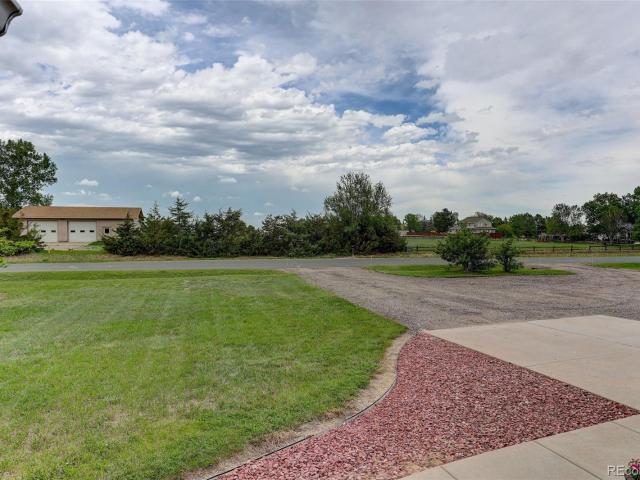 4717 Foothills Drive