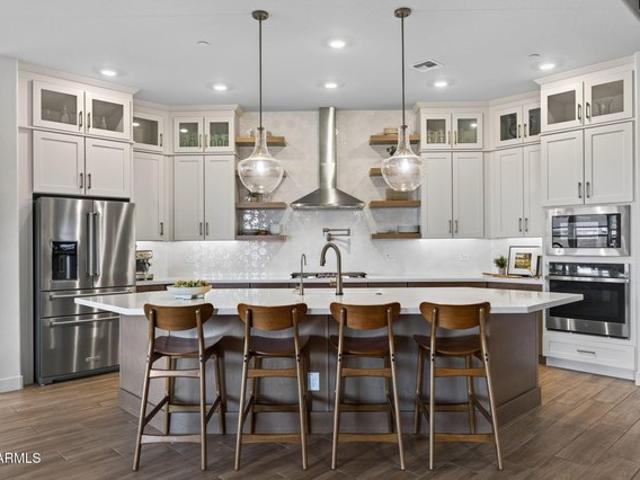 4717 S Venus, Mesa, AZ 85212