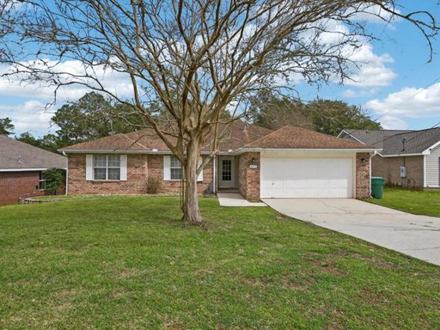 4717 Whitewater Ln, Crestview, FL 32539