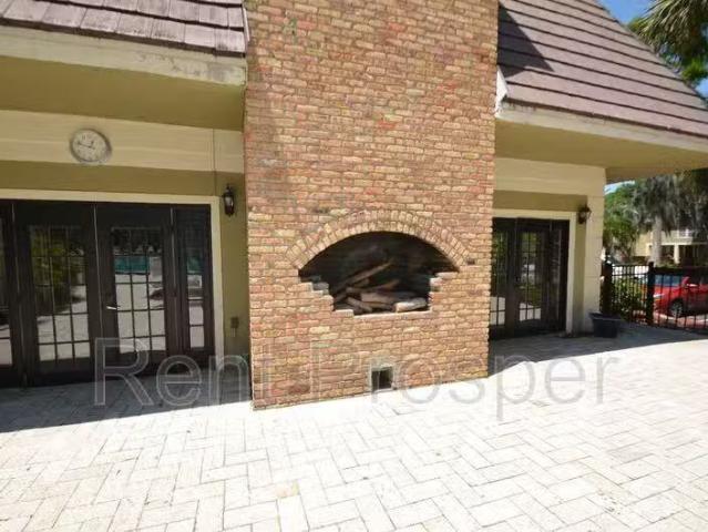 47180900 4140 Versailles Dr #D