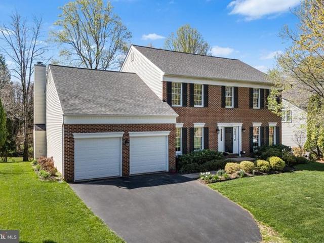 47187 Brasswood Pl, Potomac Falls, VA 20165