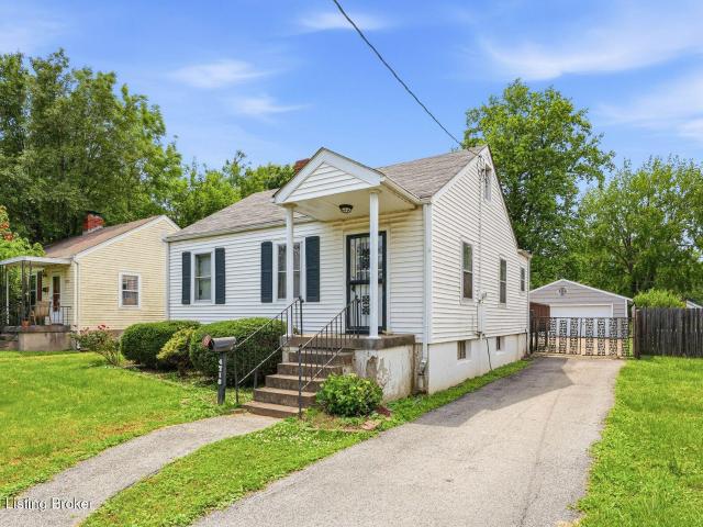 4718 Bellevue Ave