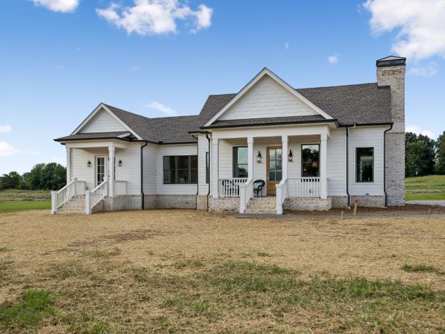4718 Eagleville Pike