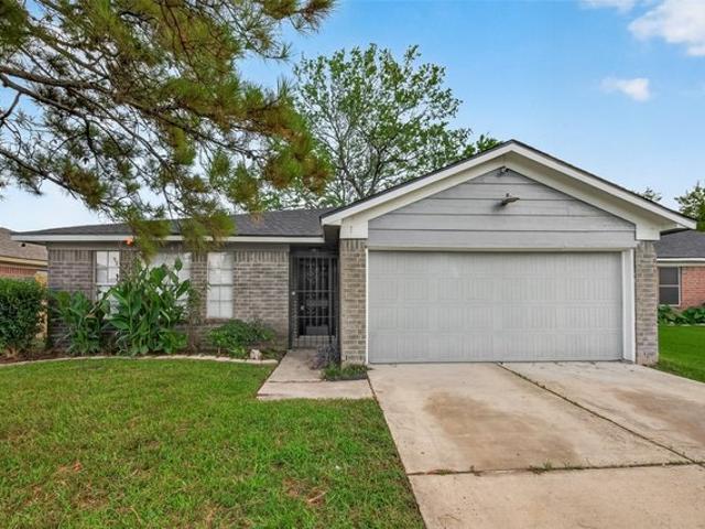 4718 Fairgreen Ln, Houston, TX 77048