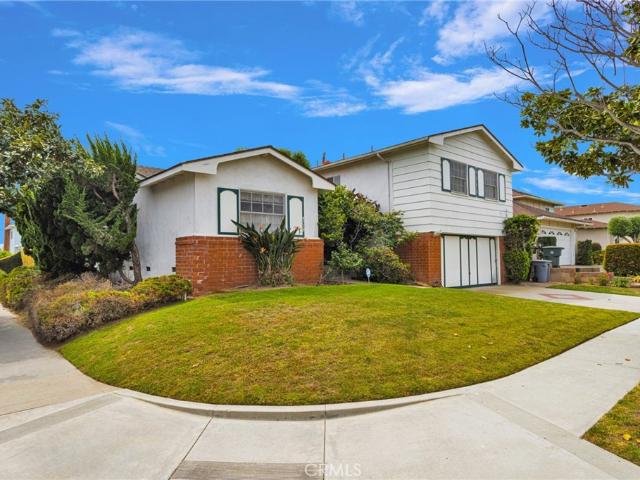 4718 White Ct, Torrance, CA 90503 | MLS #HD26073 | Compass
