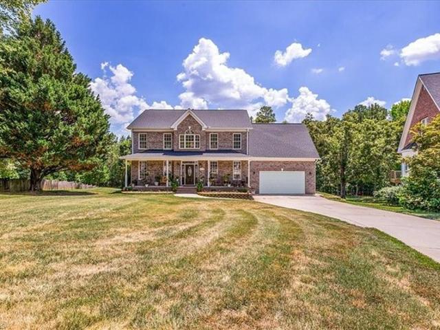 4719 Clifton Park Dr, Jamestown, NC 27282
