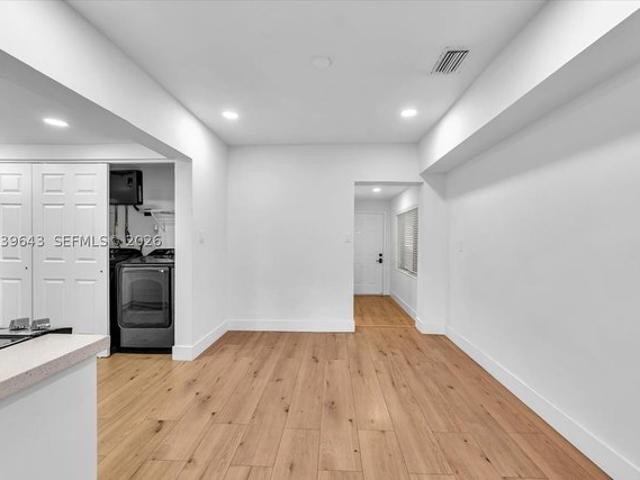 4719 E 8th Ct, Hialeah, FL 33013