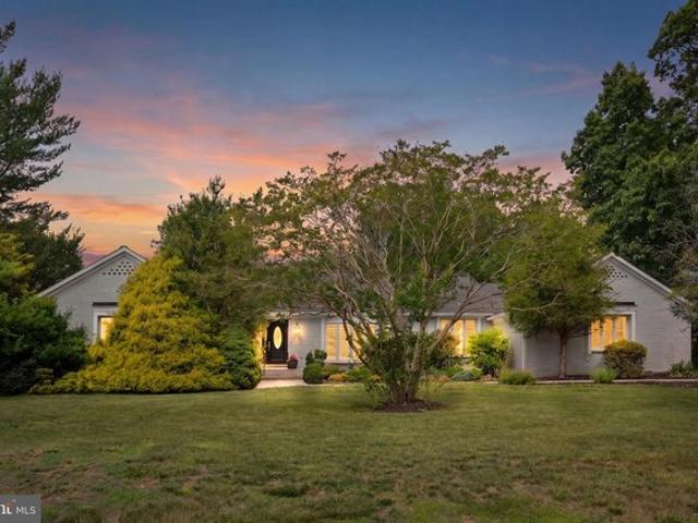 4710 Angus Dr, Gainesville, VA 20155