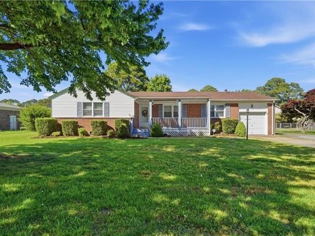 4710 Hatton Point Rd, Portsmouth, VA 23703