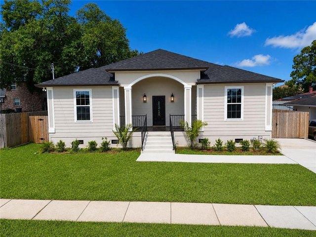 4710 Sherwood Dr, New Orleans, LA 70128