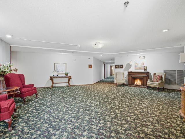 4710 58th Avenue N # 306