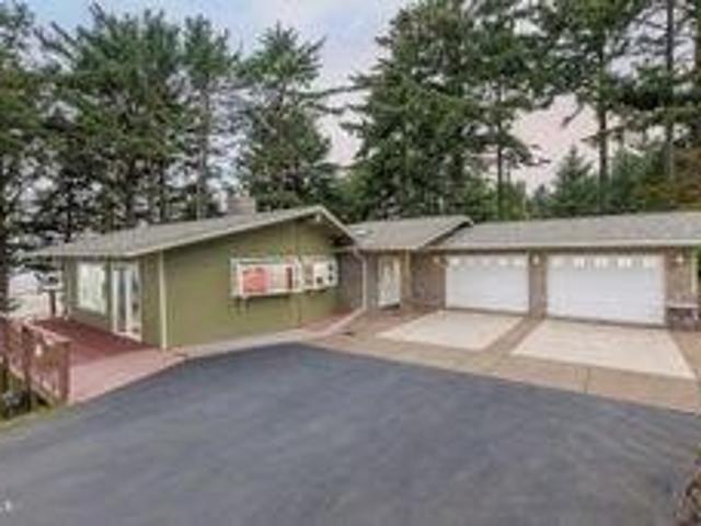4711 NW Cherokee Ln, Newport, OR 97365