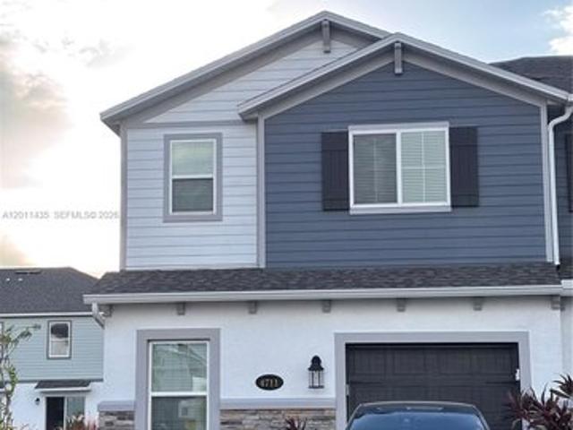 4711 N Campsite Loop, Orlando, FL 32824