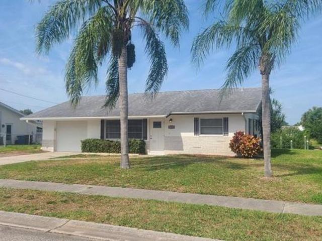 4711 Forest Glen Dr North Fort Myers, FL 33903 in Fort Myers, Florida