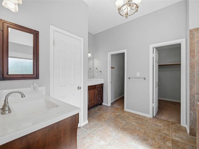 4712 Broadmoor Dr, League City, TX 77573 | MLS #45787