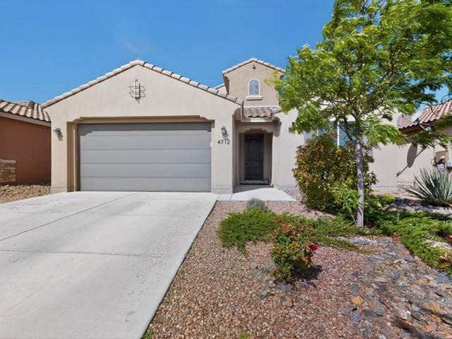 4712 Viento Del Norte, Santa Fe, NM 87507