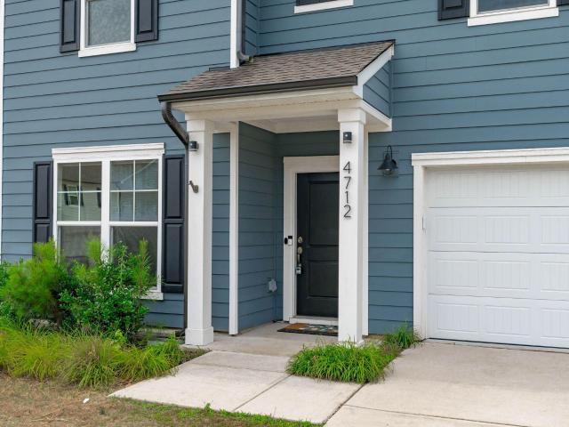 4712 Winnipesaukee Lane