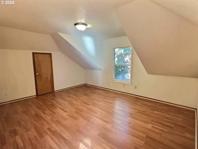 4713 N Commercial Ave, Portland, OR 97217 | MLS #24146