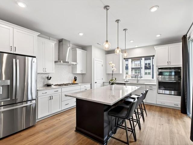 4713 Cypress Tree Ln, Raleigh, NC 27612