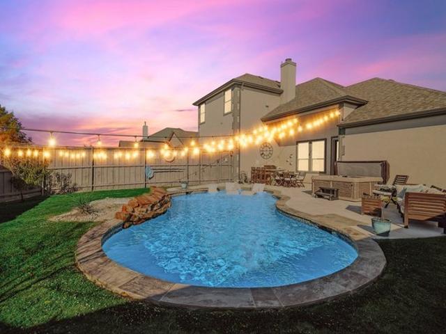 4713 Highgate Ln, Rowlett, TX 75088