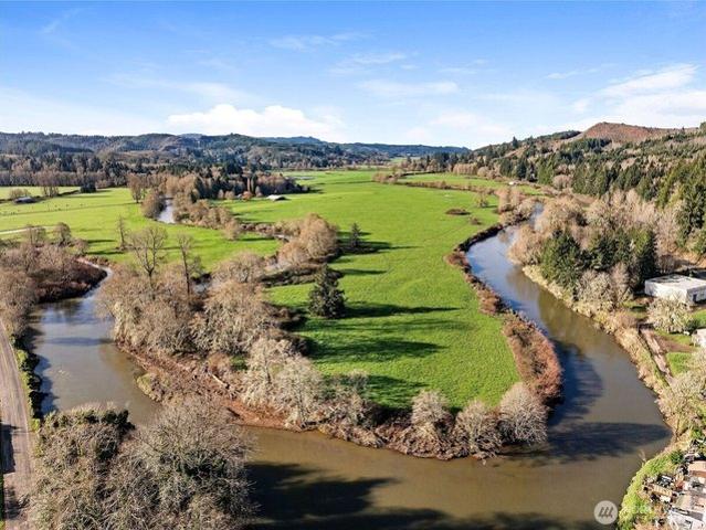 471 Barr Rd, Grays River, WA 98621