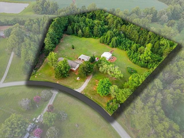 471 Guilrock Lane