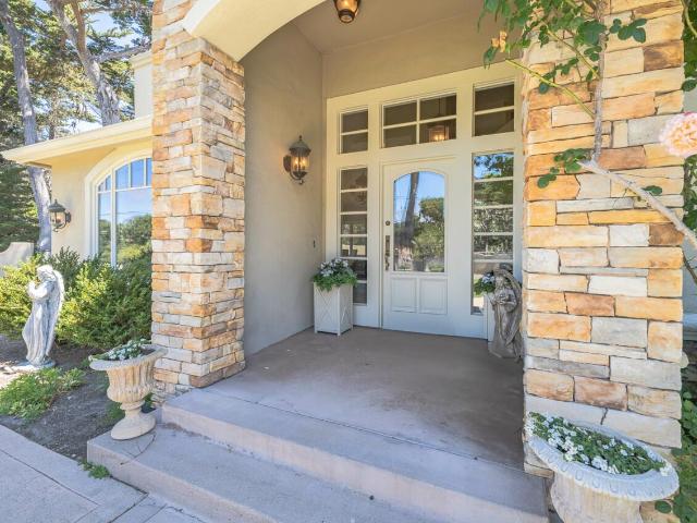 471 El Dorado St, Monterey, CA 93940 | MLS #ML82014