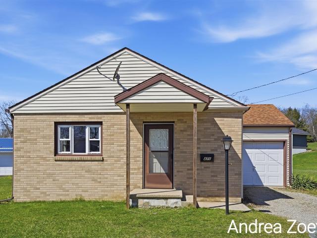 471 Fourth Avenue