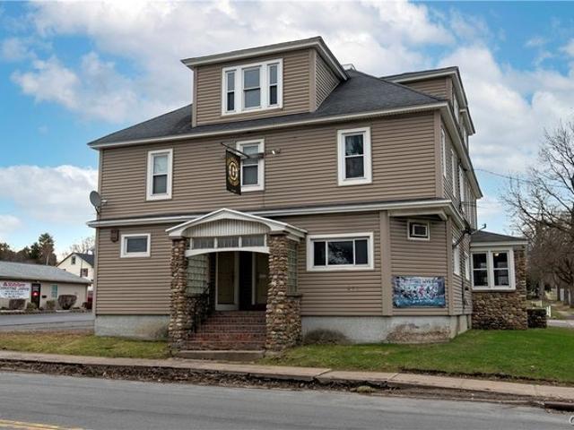 471 Main St, New York Mills, NY 13417