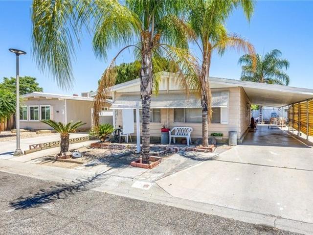 471 Santa Clara Cir, Hemet, CA 92543