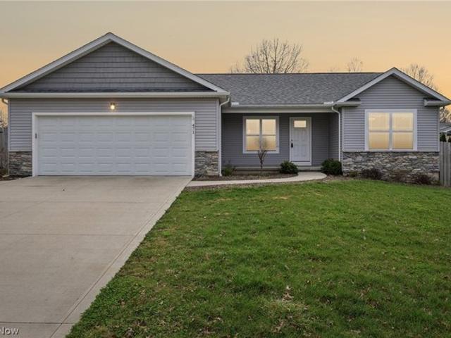 471 Tulip Trl, Wadsworth, OH 44281