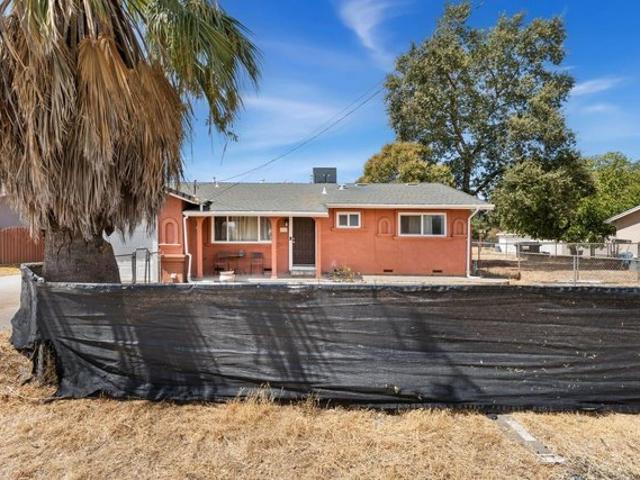4724 Ardmore Ave, Olivehurst, CA 95961