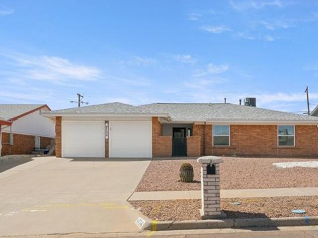 4724 Aries Dr, El Paso, TX 79924