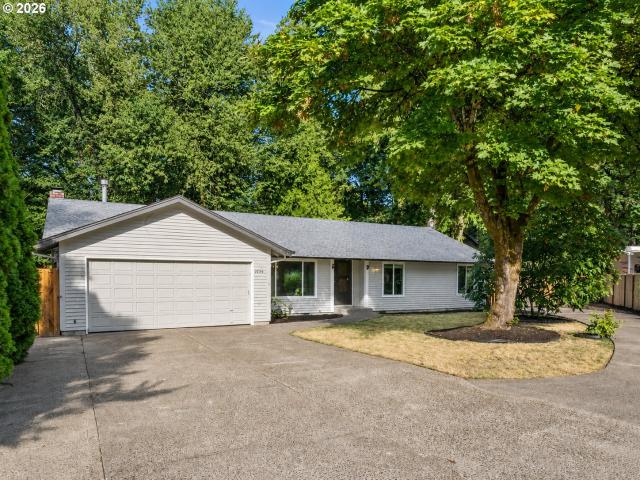 4724 lamont ct