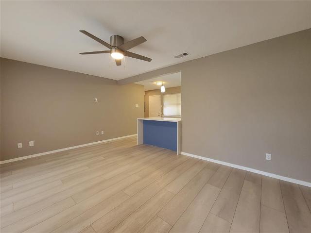 4724 Laurel Lane