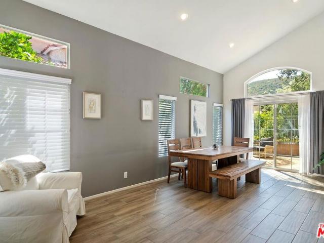 4724 Rhapsody Drive