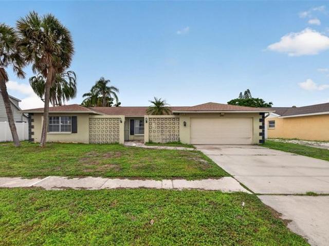 4724 Soapstone Dr, Tampa, FL 33615