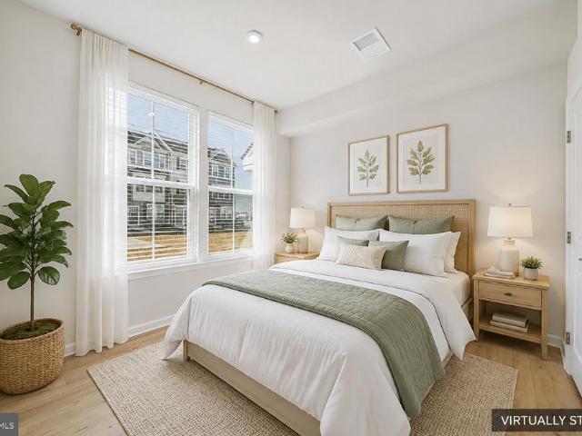 4724 Torrey Lane