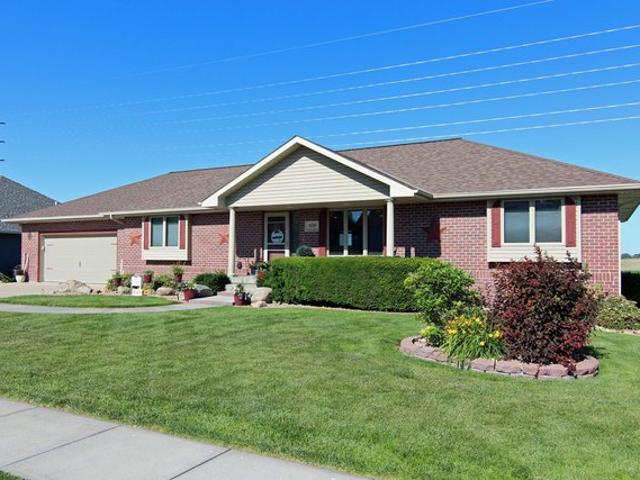 4724 29th Ave, Kearney, NE 68845