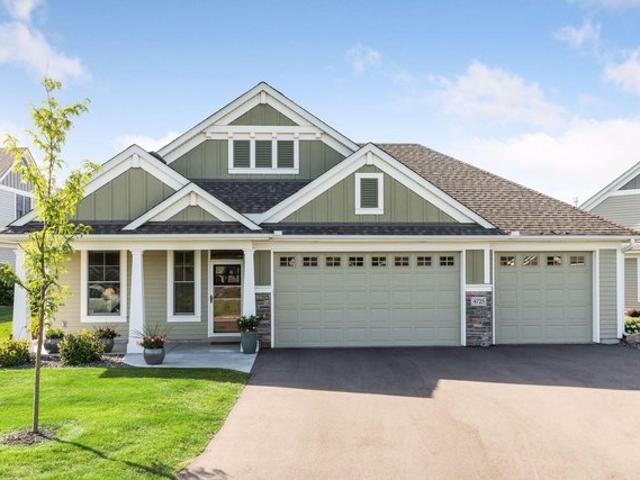 4725 Fable Rd N, Hugo, MN 55038