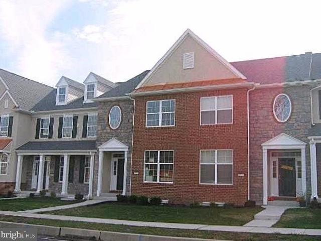 4725 Laurel Valley Ln, Enola, PA 17025