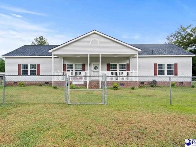 4725 S Irby St, Effingham, SC 29541