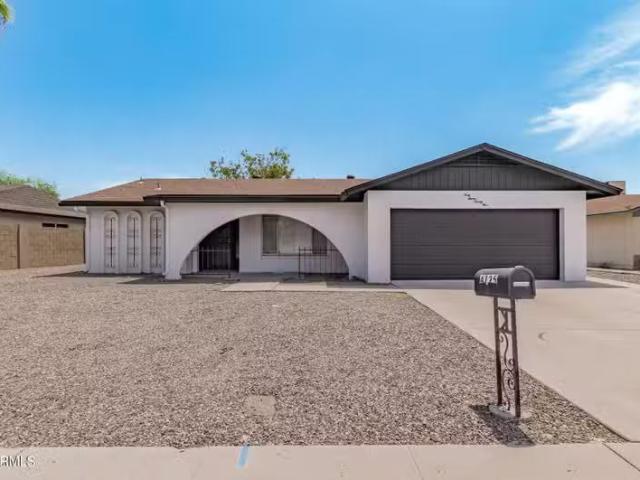 4725 W Cochise Dr, Glendale, AZ 85302 MLS 6743138