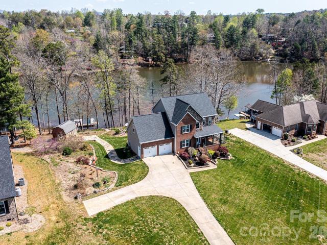 4726 Crystal Falls Avenue